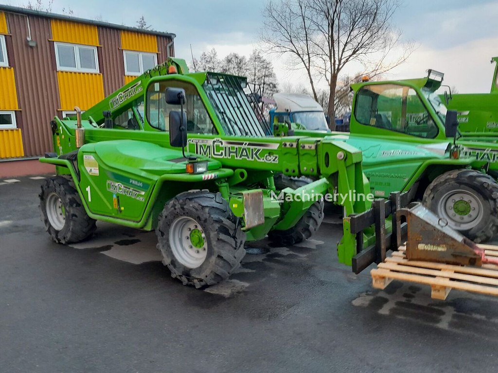 Merlo P38.12 a teleskopski utovarivač