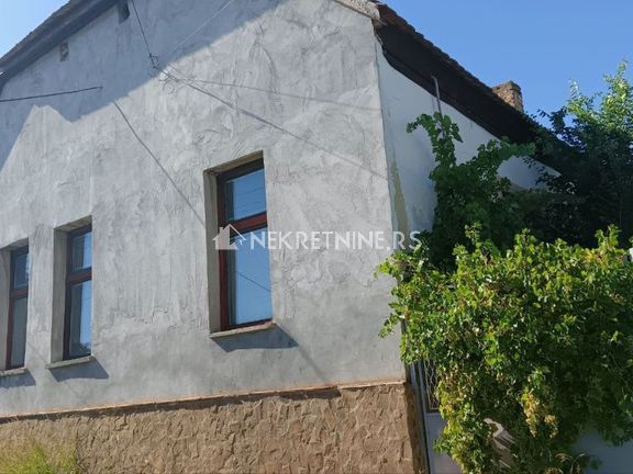 1-etažna kuća na prodaju, Jon Luka Karađale, 38.000€, 200m²