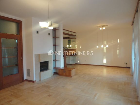 Savski venac, Dedinje, Vajara Đoke Jovanovića, Kuća, 300.00m2, 4000 EUR