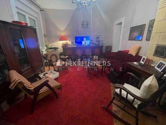 Stari grad, Takovska, Takovska, 4.0, 97m2, 343000 EUR