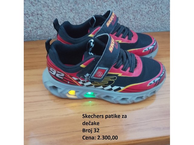 Patike za dečake Skechers broj 32