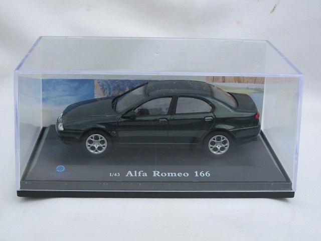 1:43 cararama alfa romeo 166