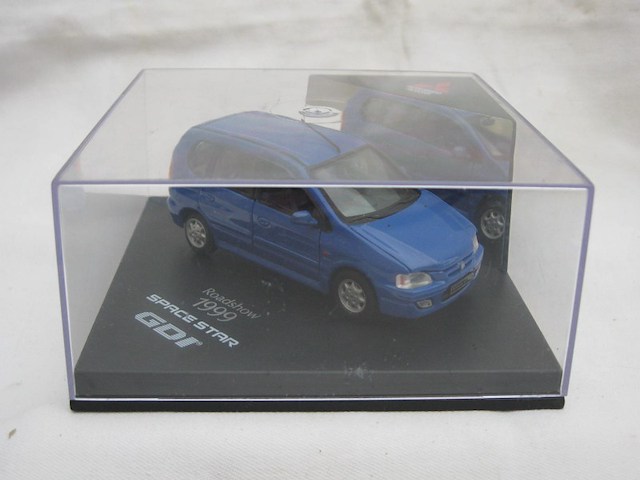 1:43 vitesse mitsubishi space star