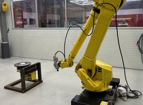 Industrial Robot Fanuc Robot M-710IC 45M