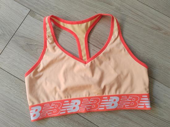New balance sport top