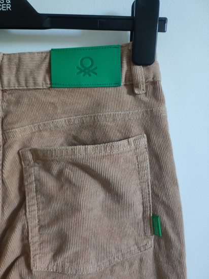   BENETTON somot pantalone NOVO [36]
