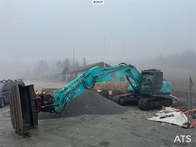 Bager za puzanje
Kobelco SK210LC-10 Tracked Excavator with Grading Bucket,