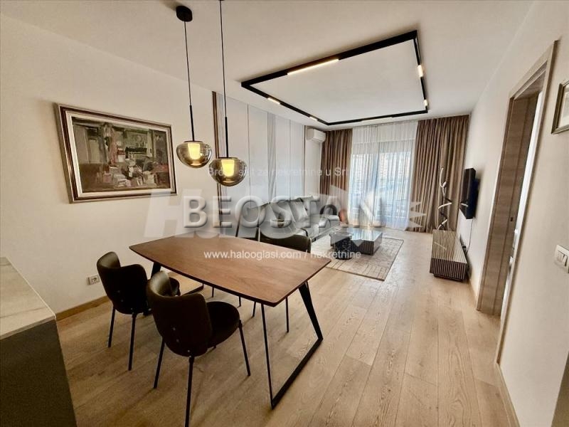 Novi Beograd - Blok 43 #64896 1.300 €