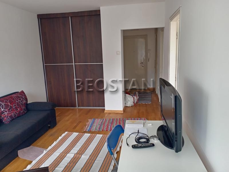 Novi Beograd - Opstina fontana #64874 600 €