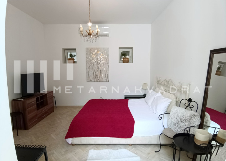 Beograđanka, Zeleni venac, Admirala Geprata (ID: 1177) ID#1177 450 €