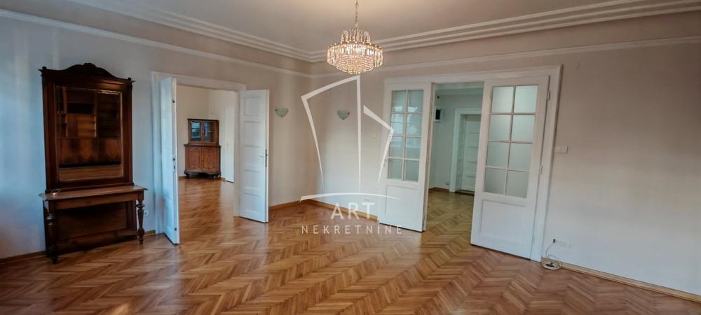 Centar, Vojvode Milenka, 80m2 ID#12764 900 €