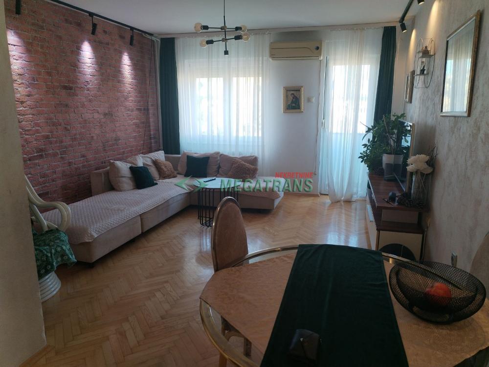 Nova Detelinara, 3-soban, 64m2 ugao Čika Stevine i Kornelija Stankovića ID#1312 150.000 €