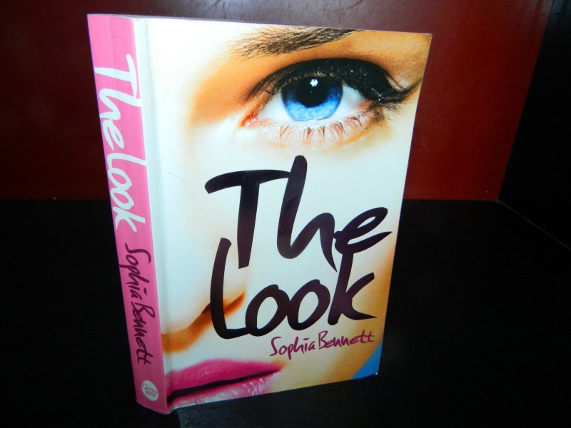 The Look, Sophia Bennett