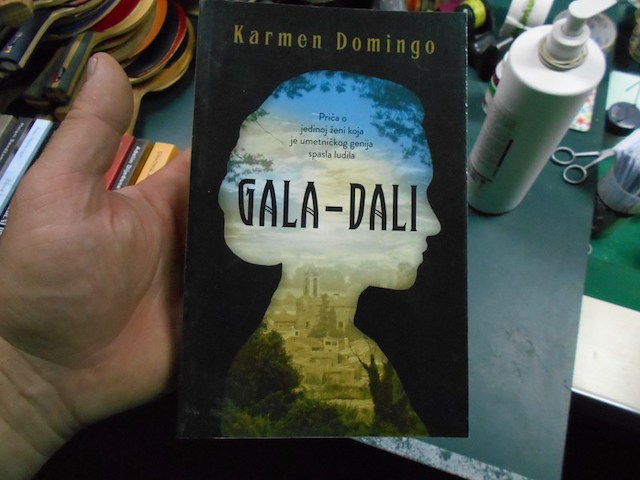Karmen Domingo - Gala-Dali