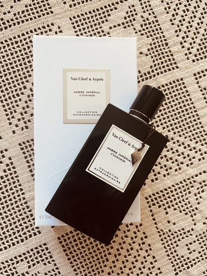 Van Cleef &Arpels ambre imperial