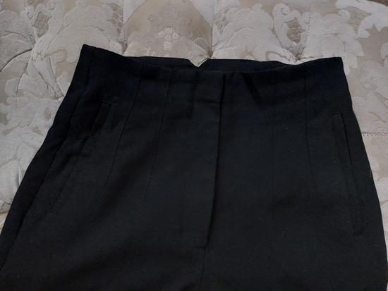 Zara pantalone dubok struk