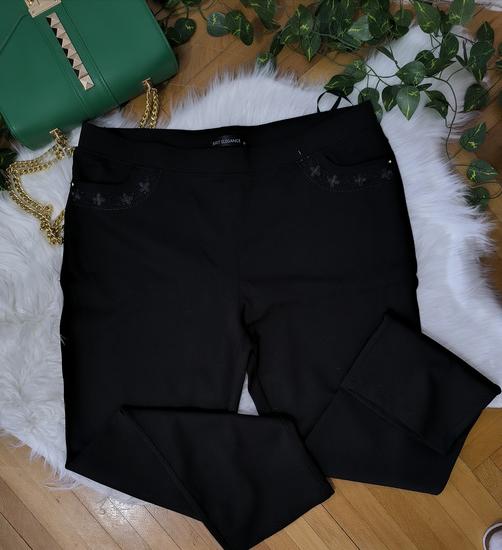    Crne elastične pantalone – Just Elegance