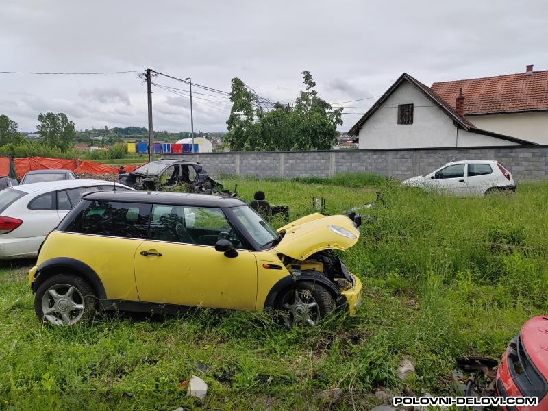 Mini Cooper 1.6 Kompletan Auto U Delovima
