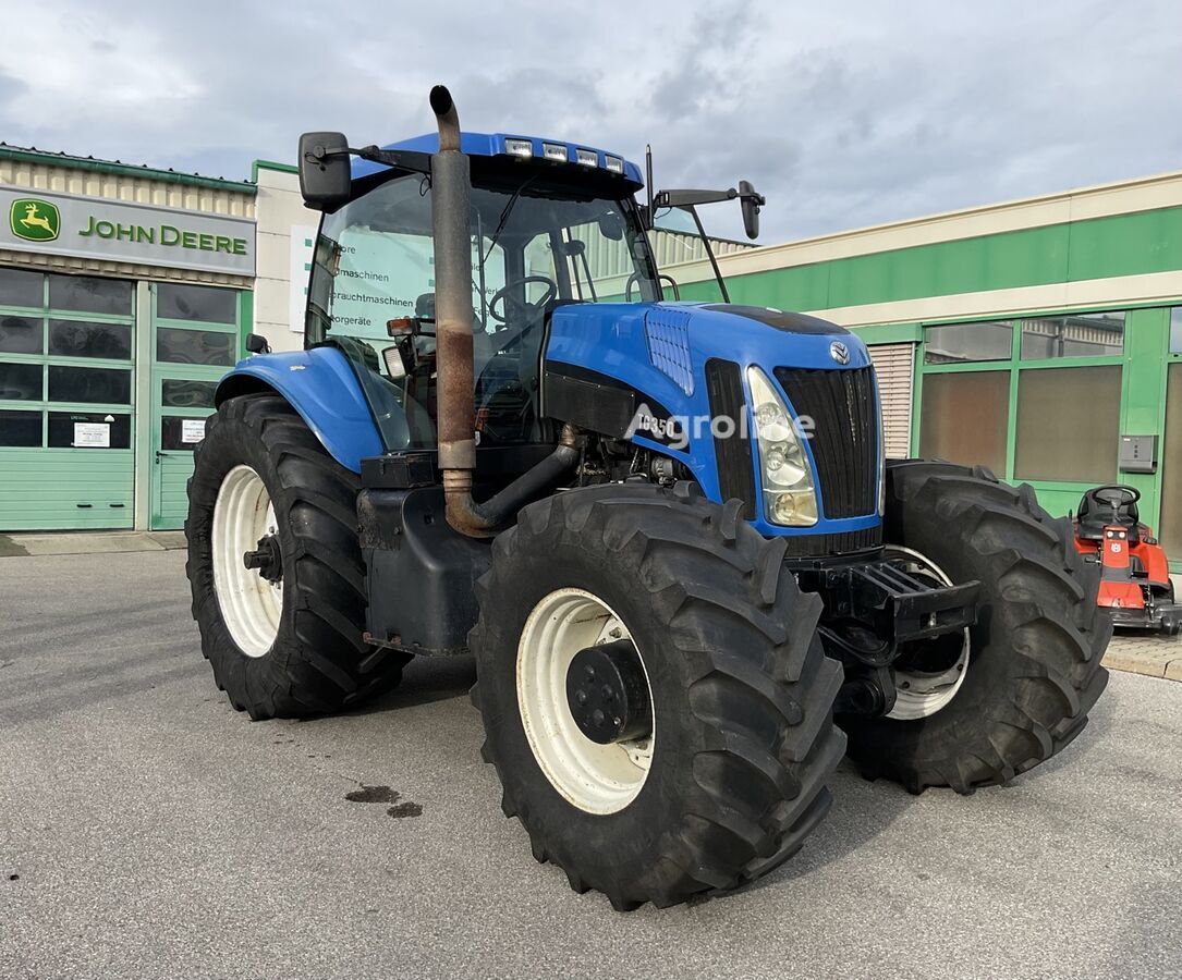 New Holland TG 285 traktor točkaš