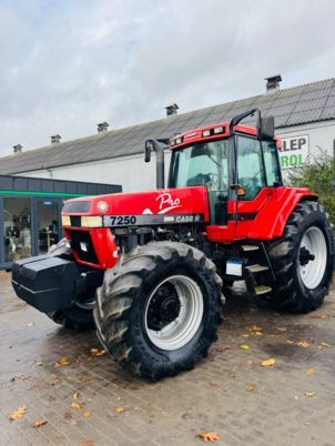 Case IH MAGNUM 7250 PRO traktor točkaš