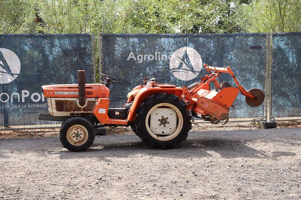 Prodaje se Kubota ZB1600 traktor točkaš na aukciji