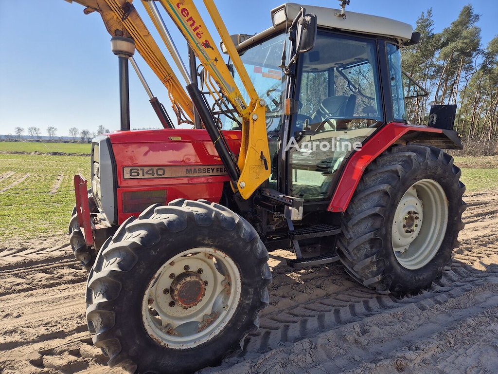 Massey Ferguson 6140 Loader z Ładowacz traktor točkaš