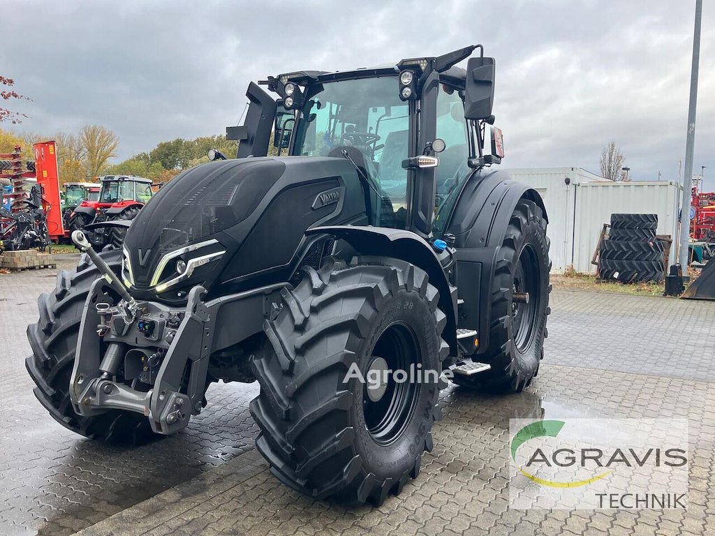 Valtra Q 305 1A9 traktor točkaš