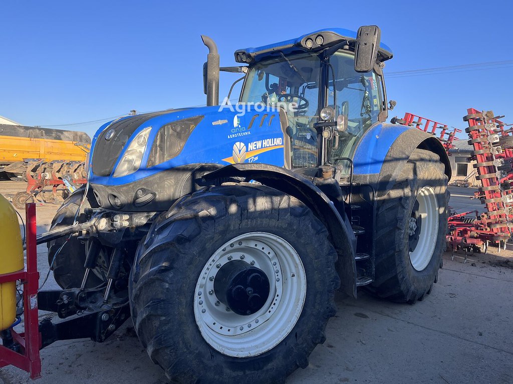 New Holland T7.315 AC traktor točkaš
