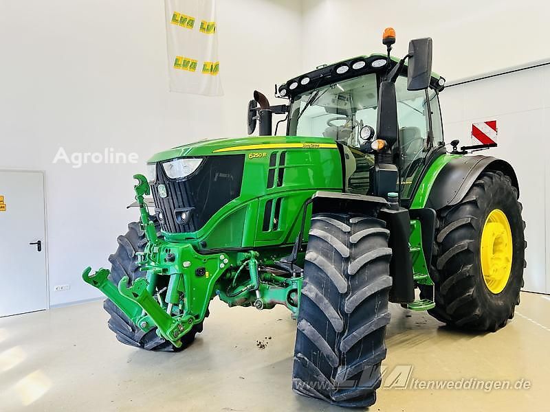 John Deere 6250R traktor točkaš