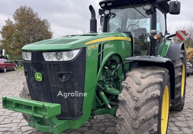 John Deere 8345 R traktor točkaš