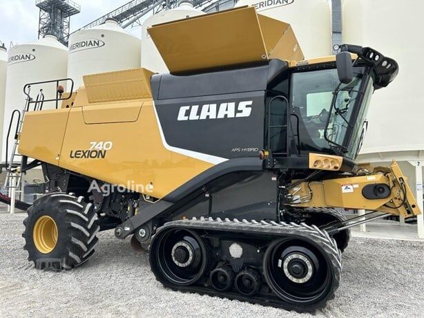 Caterpillar Lexion 740TT kombajn za žito