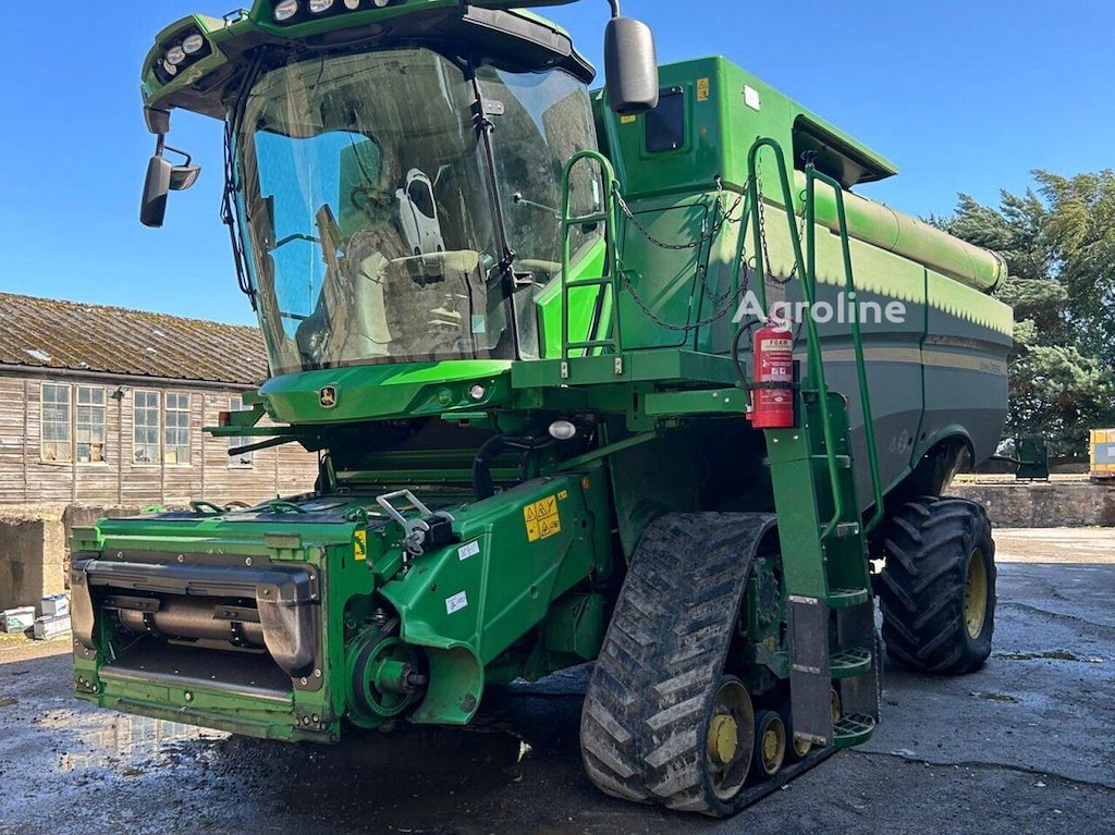 John Deere S680 kombajn za žito