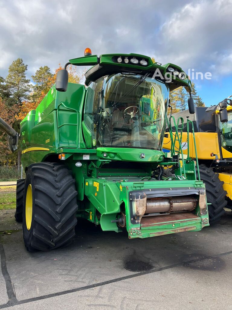 John Deere S670i kombajn za žito