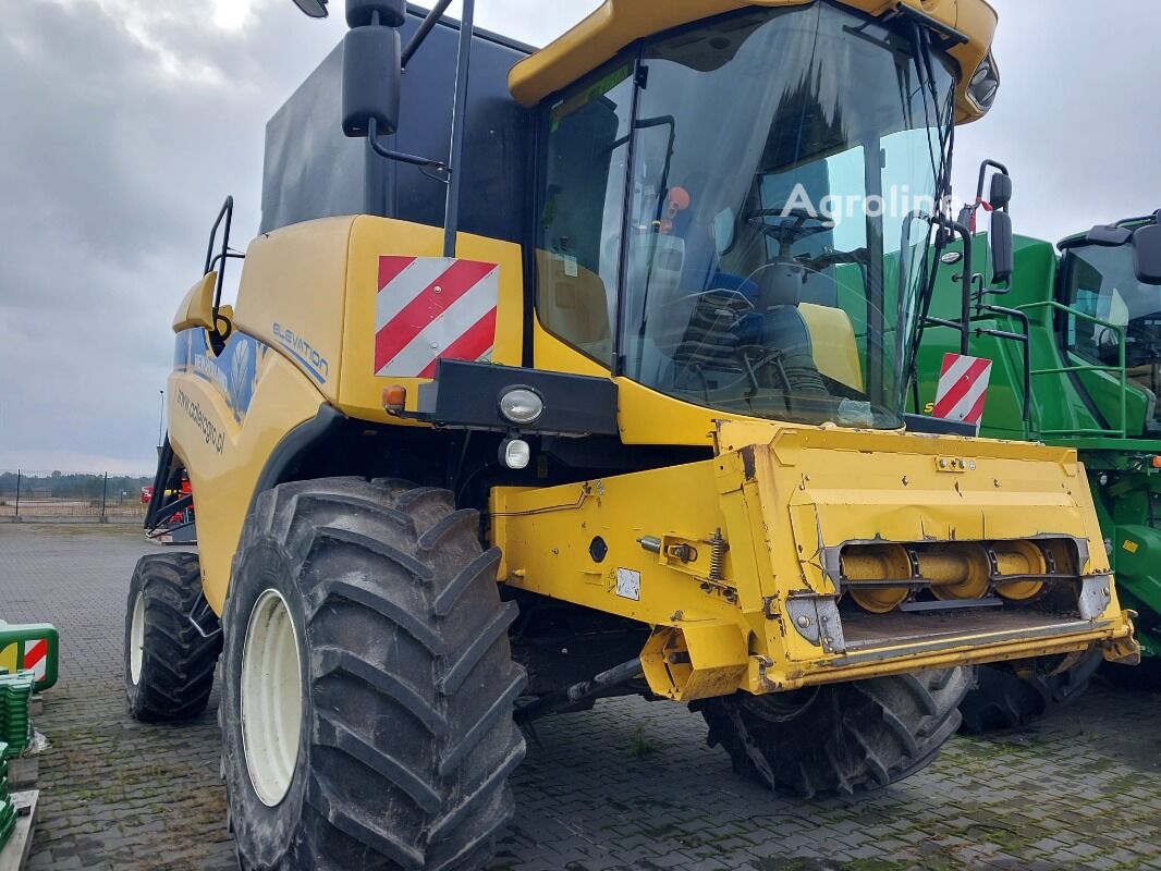 New Holland CX6080 kombajn za žito