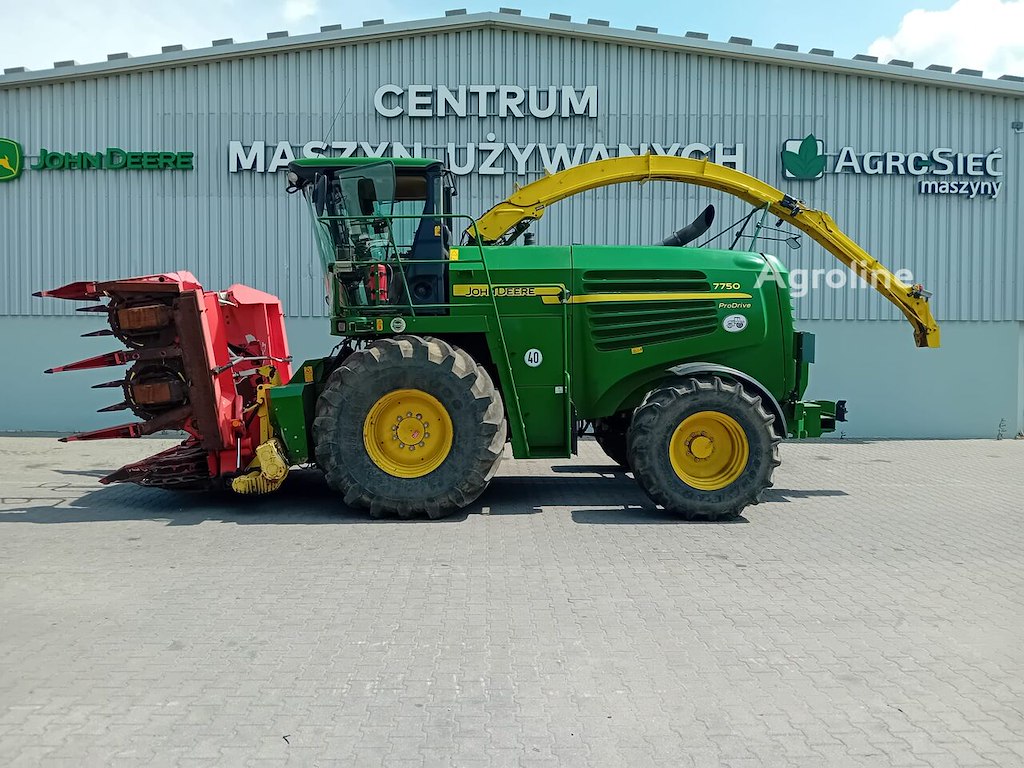 John Deere 7750 krmni kombajn