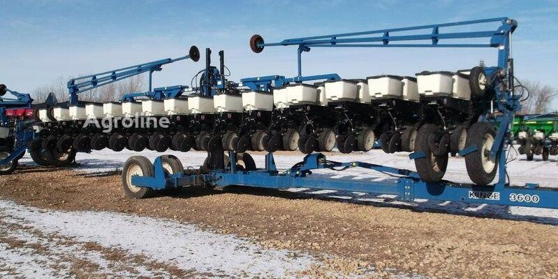 Kinze 3600 16p itterplant pneumatska precizna sejalica