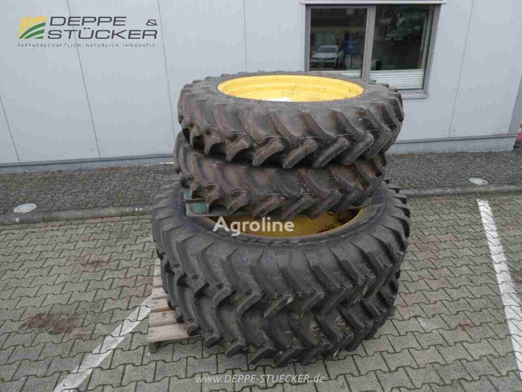 Firestone Pflegeradsatz 380/90R46 // 320/85R34 točak