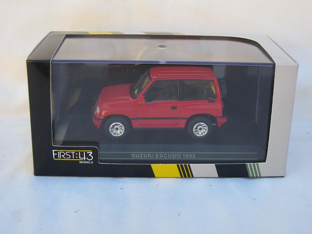 1:43 first 43 suzuki vitara/escudo