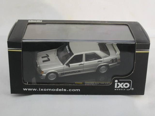 1:43 IXO mercedes 190E 2.3-16V