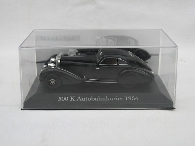 1:43 IXO/altaya mercedes 500K