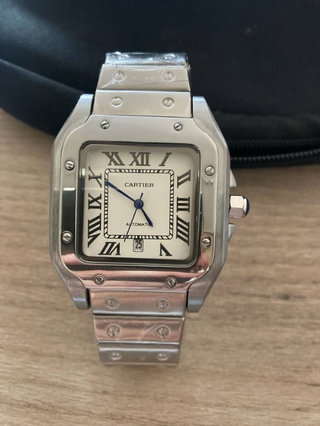 Cartier Santos A+ Replika Dimenzije - 42x35mm Debljina - 8.8mm