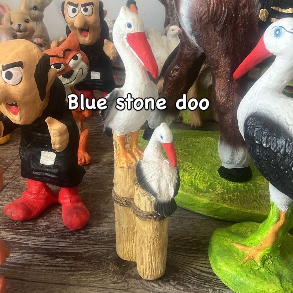 Set figura, bоја - Šareno, Novo