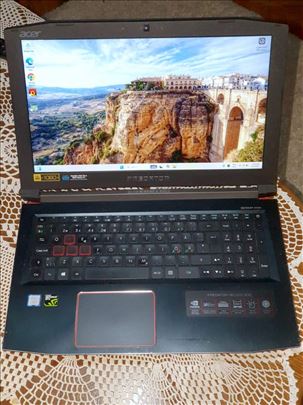 Acer Predator Helios 300 i7 8750H 16gb 1Tb GTX1060