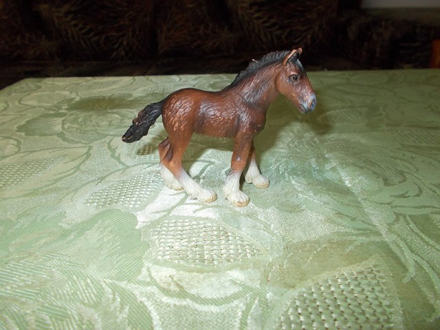 Schleich - Clydesdale Foal Horse - 8x10 cm