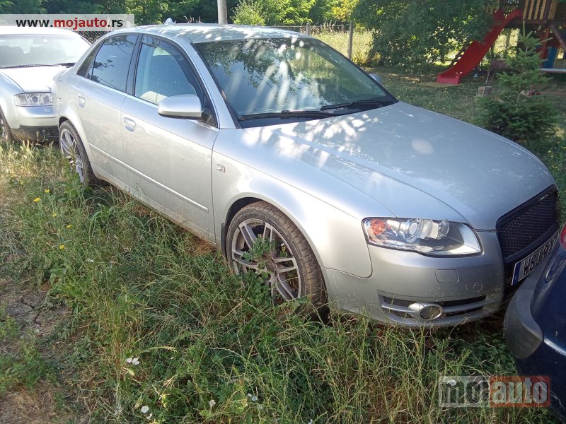Audi A4 2.0tfsi stranac