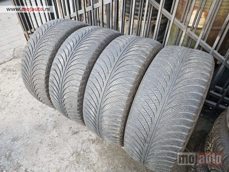 255-55-18 Goodyear odlicne povoljno