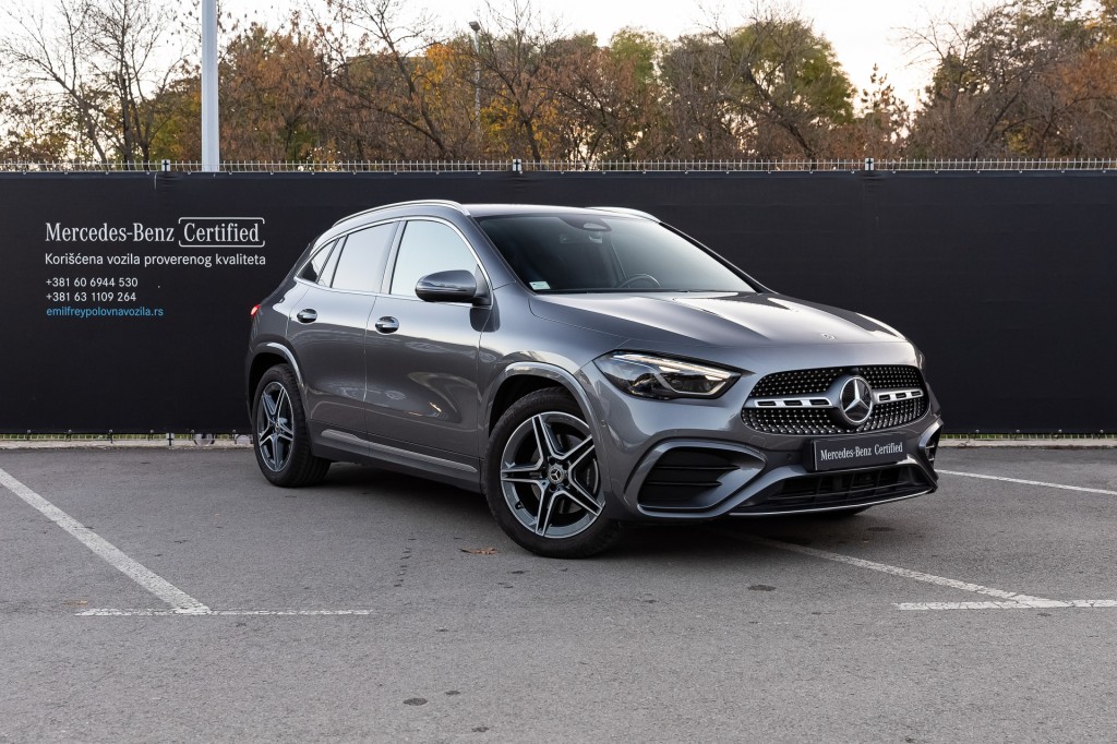 MERCEDES GLA