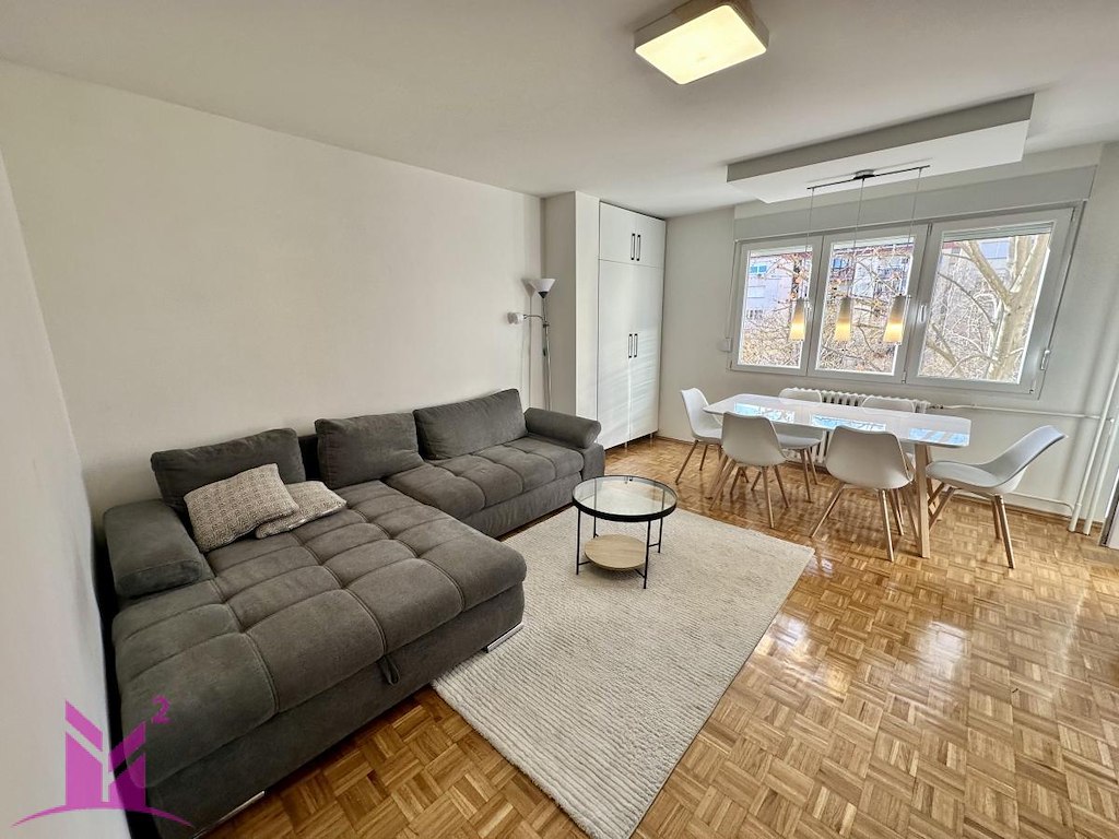 * Novi Sad - Liman 4 * pet friendly