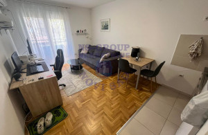 Prodajem Stan-Apartman, Telep