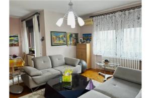 Prodajem Stan-Apartman, Sremska Mitrovica, Srem Okolica